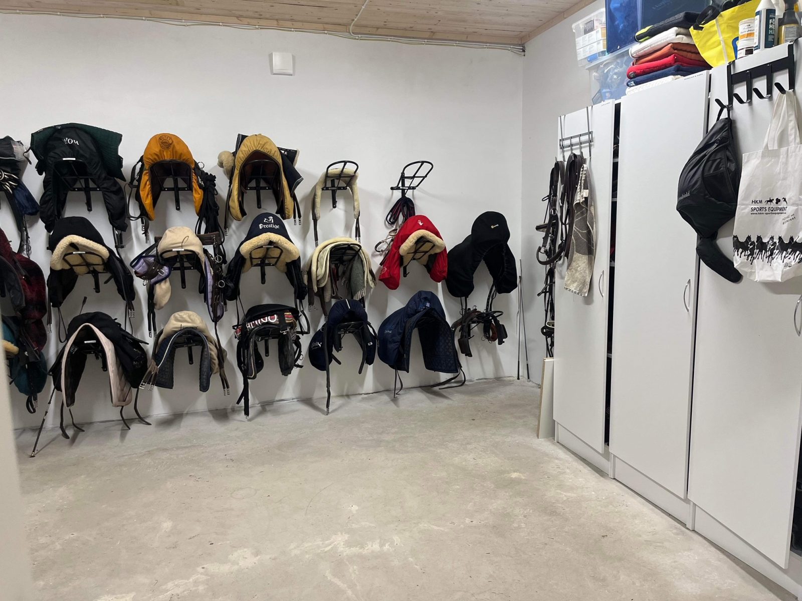 Ridhusstallet – Stall Ängeby